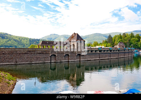 dam wall of lake Edersee, Germany, Hesse, Kellerwald National Park ...