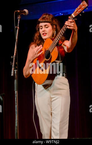 Sarah Jane Scouten, Rogue Folk Club, Vancouver, British Columbia ...