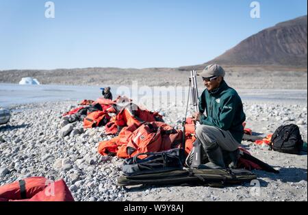 the canadian rangers arctic canada Stock Photo - Alamy
