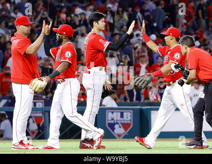 Anaheim, California, USA. 15th Aug, 2015. Blake Michael from the cast ...
