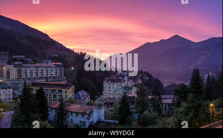 Colorful spectacular valley panorama in Gareja desert. Kakheti, Georgia ...