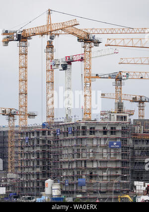 Hamburg, Germany. 13th Aug, 2019. Alexander Struck, head of the Shell ...