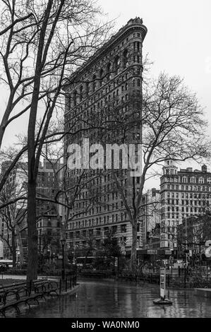 A black and white picture of the Flatiron Building as seen from the ...