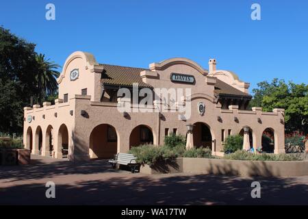 Southern Pacific Depot, Davis, California Stock Photo - Alamy