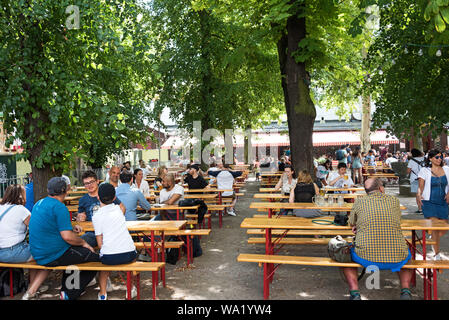 Prater, Biergarten, Kastanienallee, Prenzlauer Berg, Berlin Stock Photo ...