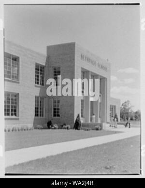 Bethpage School, Bethpage, Long Island, New York Stock Photo - Alamy