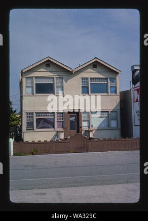 Modern American housing in Venice Beach California Stock Photo - Alamy