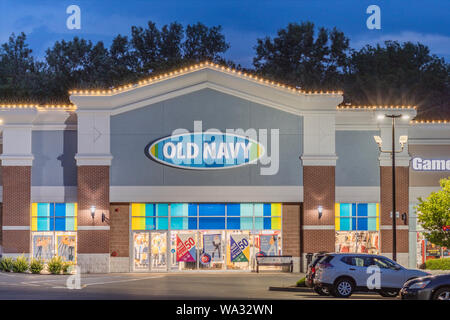 Old Navy Store Interior in Times Square, NYC, USA Stock Photo - Alamy