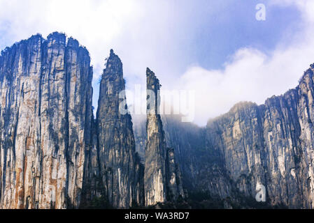 Hubei enshi grand canyon scenery Stock Photo - Alamy