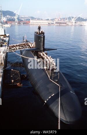 USS Barbel SS-580 in Fleet Activities Sasebo 19881024 Stock Photo - Alamy