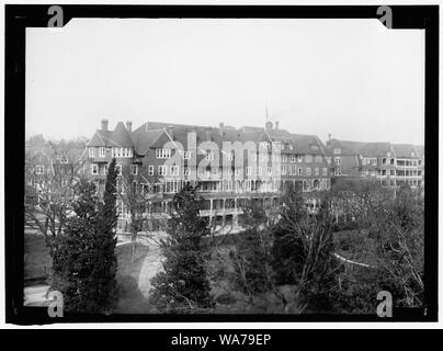 Bon Air Hotel at Country Club in Augusta ca. 1913 Stock Photo - Alamy