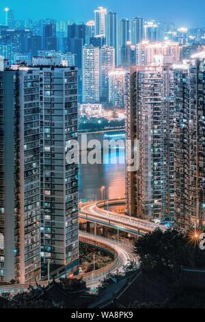 Chongqing, Chongqing, China. 19th Aug, 2019. Chongqing, CHINA-A bright ...