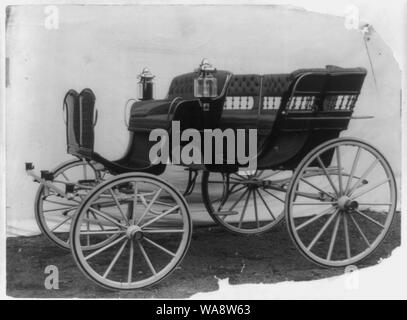Carriage manufactured by the Columbus Buggy Co., Columbus, Ohio Stock ...