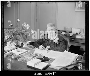 Grace Abbott, chief of the Children's Bureau of the Labor Department in ...