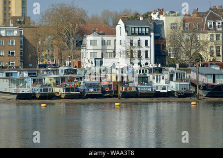 Cheyne Walk, Battersea Reach, Kensington and Chelsea, London SW10 ...