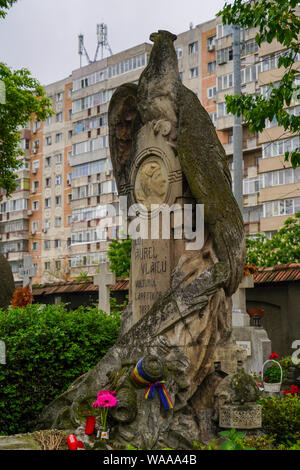 elaborate headstone at Serban Voda cemetery (commonly known as Bellu ...