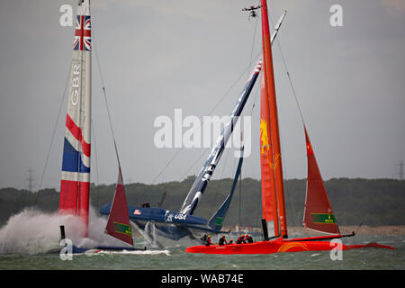 Foiling, Catamarans, Teams, UK, China,Australia,America,Japan, France ...