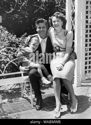 ELEANOR POWELL, son PETER FORD and husband GLENN FORD, early 1950s ...