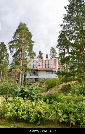 Exterior of 'Ainola', the home of Jean Sibelius, 287322 Ainolankatu FIN-04400 Järvenpää, Finland ...