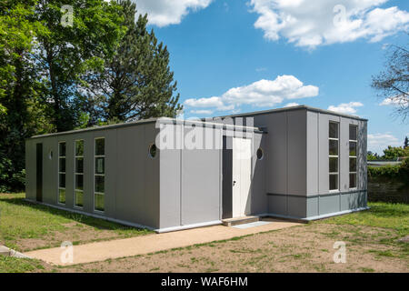 Steel House in Torten Estate district of Dessau-Rosslau Stock Photo - Alamy