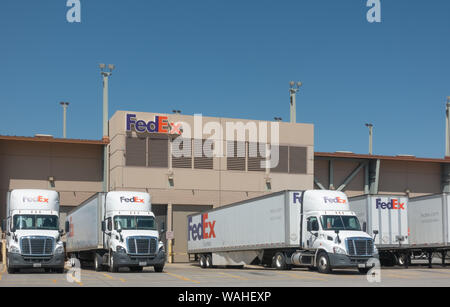 Phoenix,Az/USA - 8.16.19: Large FedEx delivery trucks at warehouse ...