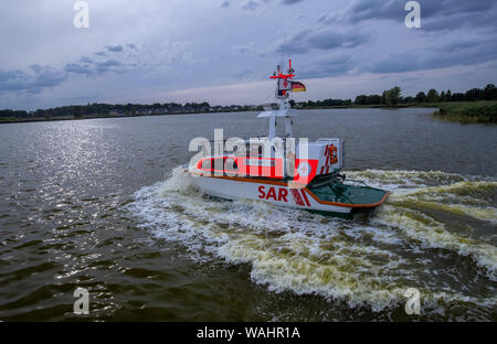 boat rescuers on the lake Stock Photo - Alamy