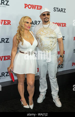 Nicole Coco Austin and Ice-T attend the 2019 MTV Video Music Awards ...