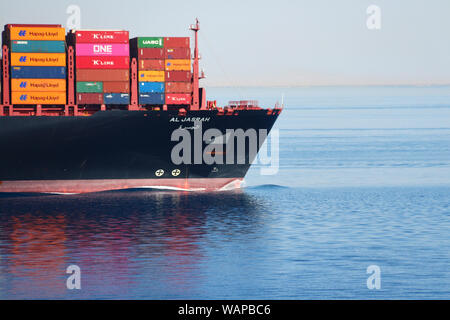 Container ship Al Jasrah leaving the Suez Canal and heading into the ...