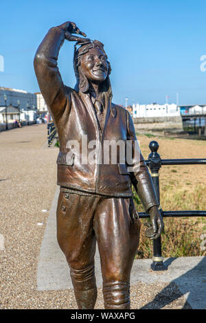 A sculpture of Amy Johnson in Herne Bay, Kent Stock Photo - Alamy