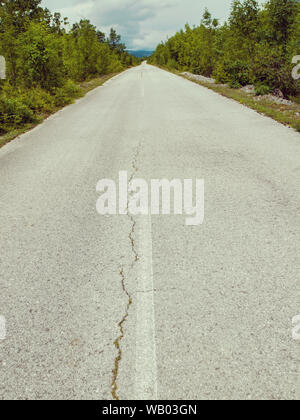 emptry road on countryside at cloudy summer day Stock Photo - Alamy