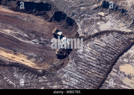 aerial, CNRL Horizon oil sands plant Fort MacKay, Alberta Stock Photo ...