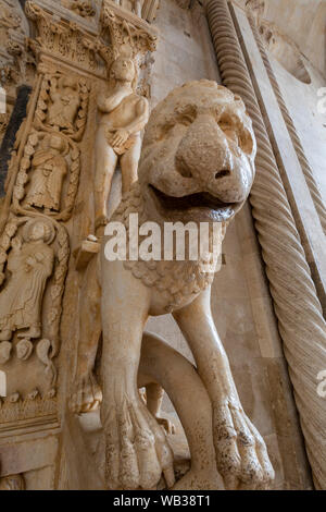 Stone Carving Outside The Cathedral of St. Lawrence, Trogir, Croatia ...