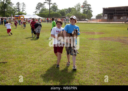 Family Day on the grounds of the Alabama River Pulp Company in ...