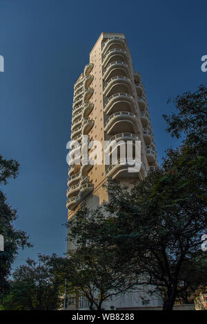 22-jan-2005 Architecture towering Buckley Court , Colaba , Bombay ...