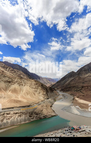 Indus river in Leh Stock Photo - Alamy