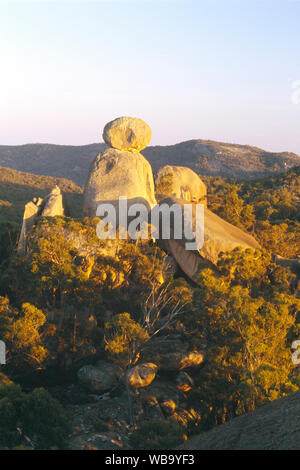 Turtle Rock, Girraween National Park, Queensland, Australia Stock Photo ...