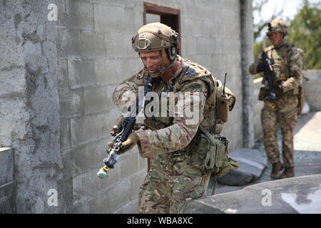 The Marine Corps Warfighting Laboratory executed a Manned and Unmanned ...