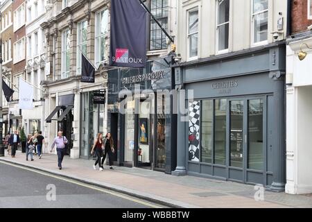 People Shopping In New Bond Street, London, UK Stock Photo - Alamy