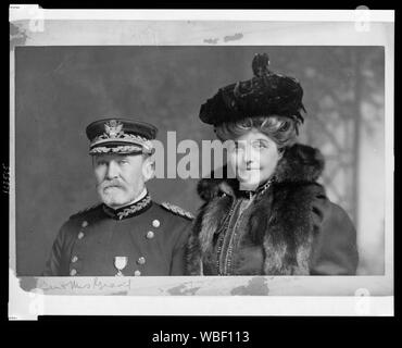 Gen. Frederick Dent Grant, head-and-shoulders portrait, facing slightly ...