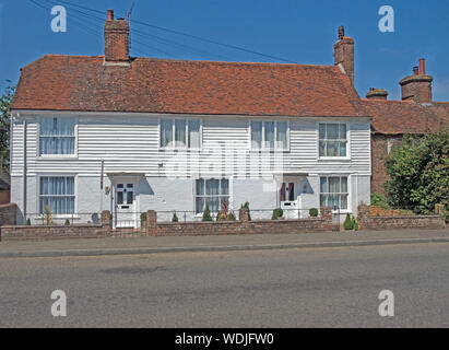 Rolvenden White Cottage Kent Stock Photo - Alamy