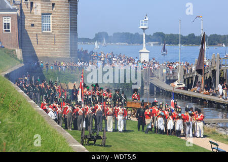 British soldiers during the 1809 Walcheren Campaign Napoleonic battle ...
