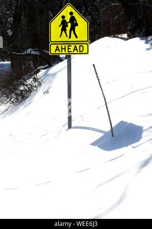 bank of snow Stock Photo - Alamy