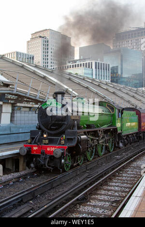 Steam locomotive LNER B1 Class 61306 Mayflower hauling a Steam Dreams ...