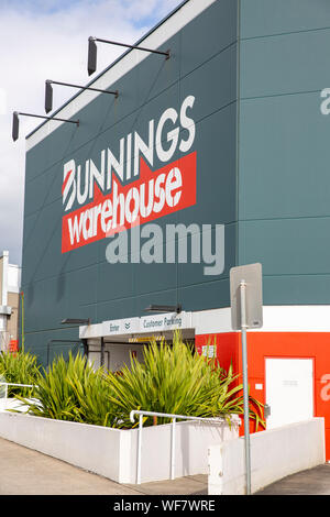 DIY and homewares Bunnings warehouse hardware retail store in Balgowlah ...