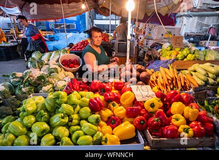Georgia, Tbilisi, around Station Square, Central market (Bazroba Stock ...