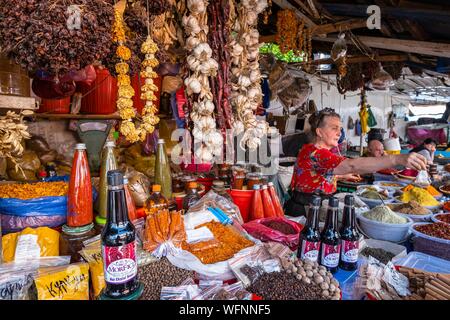 Georgia, Tbilisi, around Station Square, Central market (Bazroba Stock ...