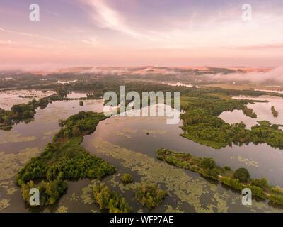 France, Somme, Valley of the Somme, Long, the swamps of the Somme at ...