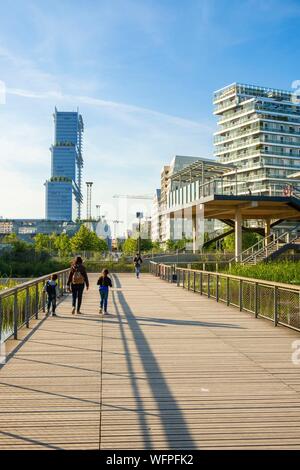 Paris, Parc Clichy-Batignolles - Martin Luther King // Paris, Parc ...