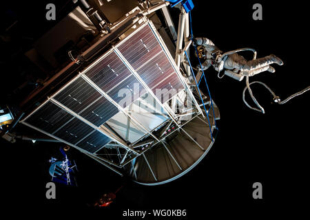 Skylab Command Module at NASA Johnson Space Center, Houston, Texas ...