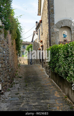 Montevettolini, Pistoia, Tuscany, Italy: historic town on top of a hill ...